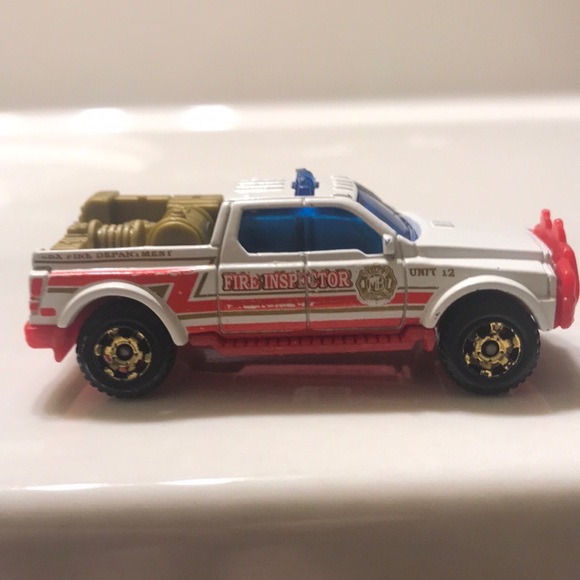 Matchbox | Toys | Ultra Rare Matchbox Emergency Rescue 4 X 4 Shark ...